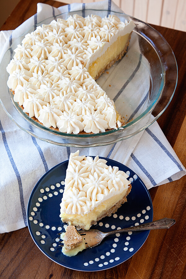 Banana Cream Pie with Granola Pie Crust